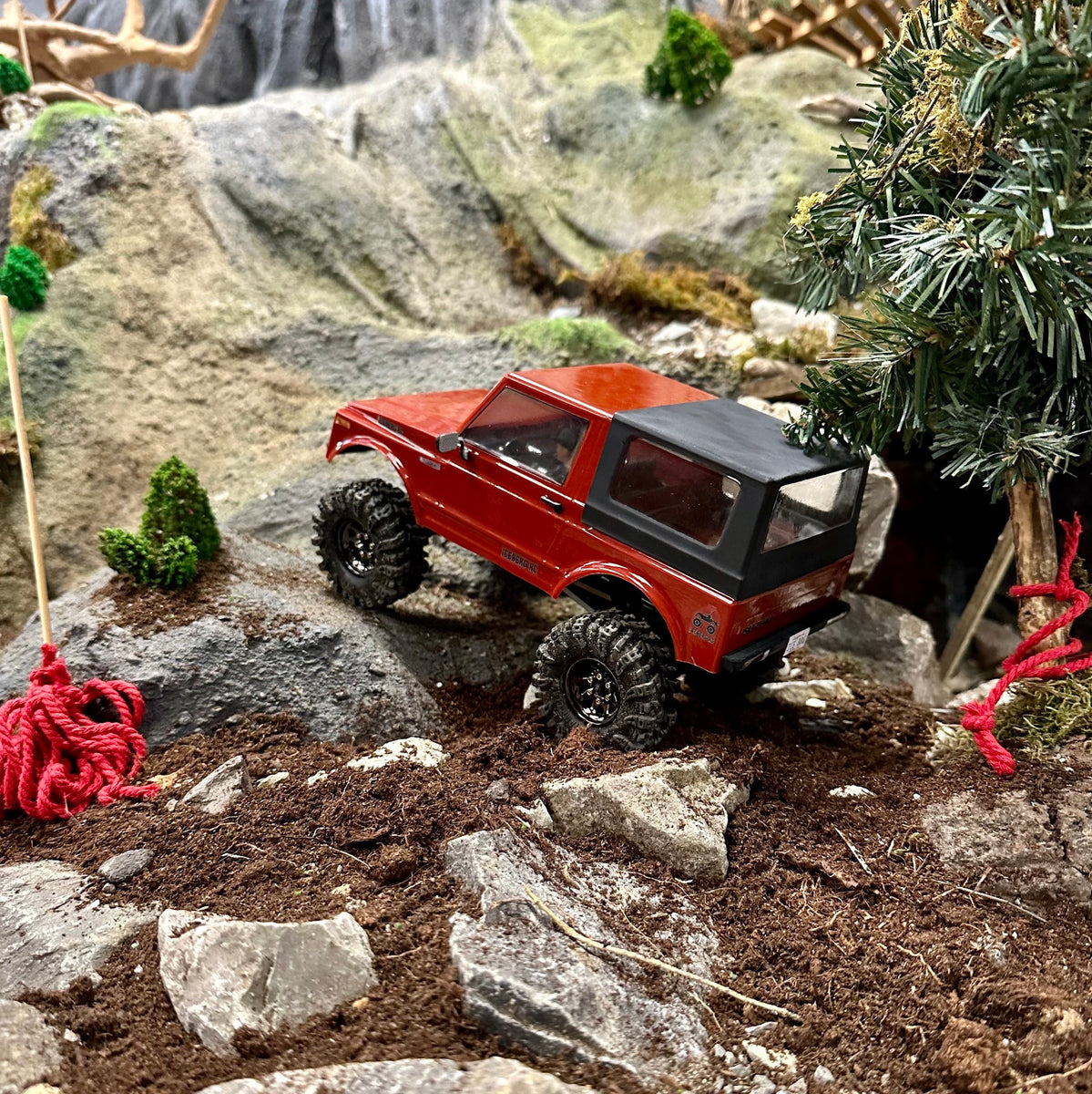 Suzuki Samurai | Axial SCX24 | Custom Rock Crawler RC Bodies – Iceberg RC